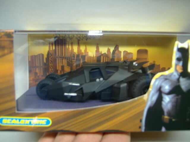 Scalextric C2635 BATMOBILE 1:32 analog NEU & OVP – Faszination ...